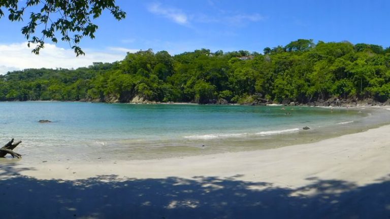 Biesanz Beach - Quepos Turismo